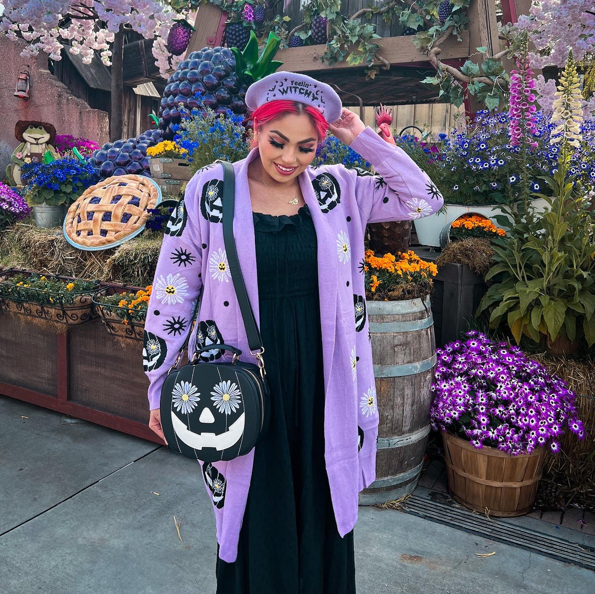 Springoween Cardigan – Backstitch Bruja