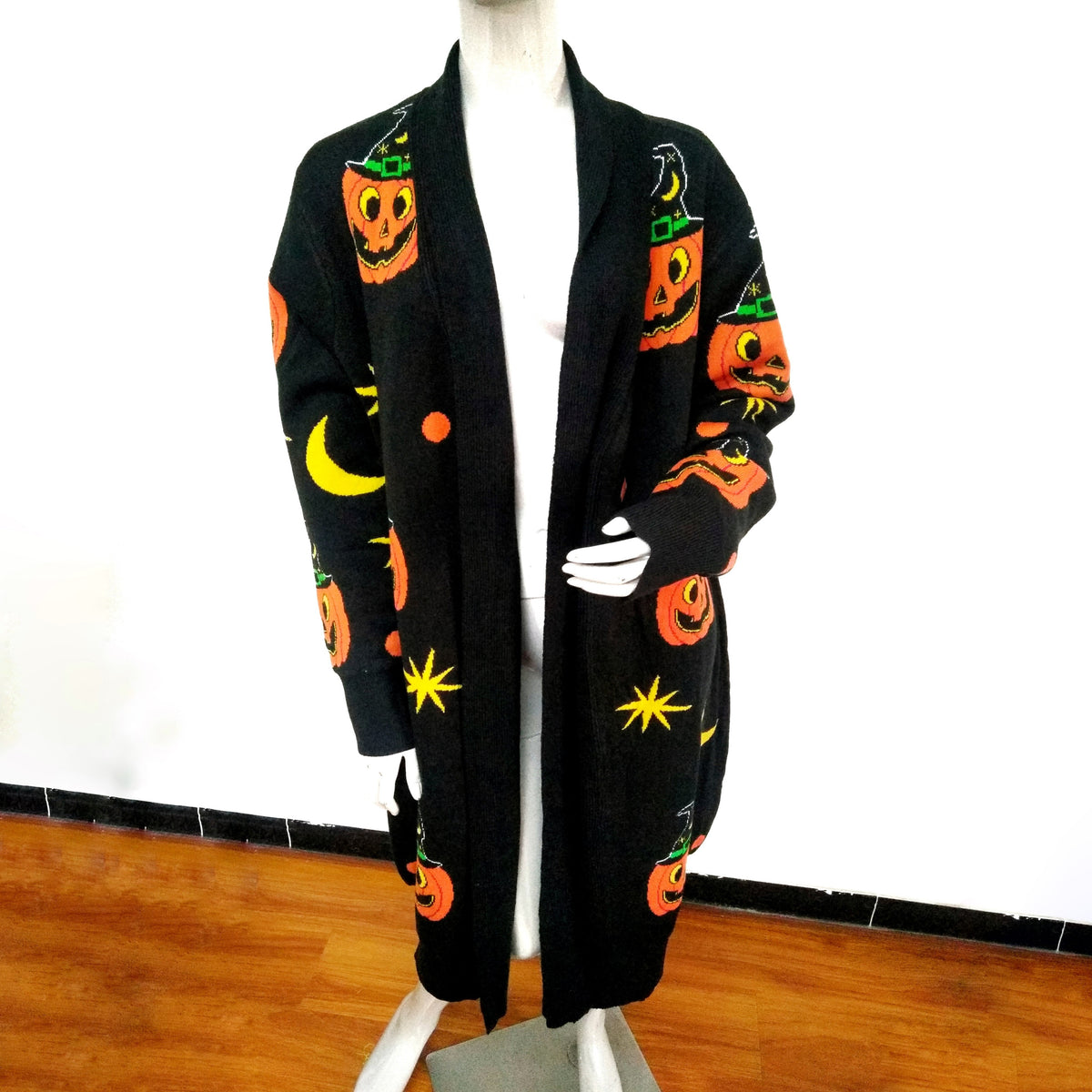 Pumpkin Witch Cardigan – Backstitch Bruja