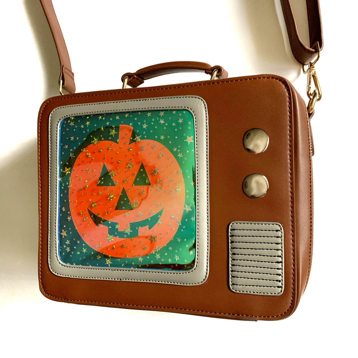 Pumpkin TV bag – Backstitch Bruja